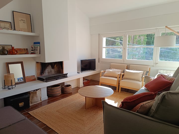 En El Centro, Luminoso Y A 1 Minutos De La Playa - Cadaqués