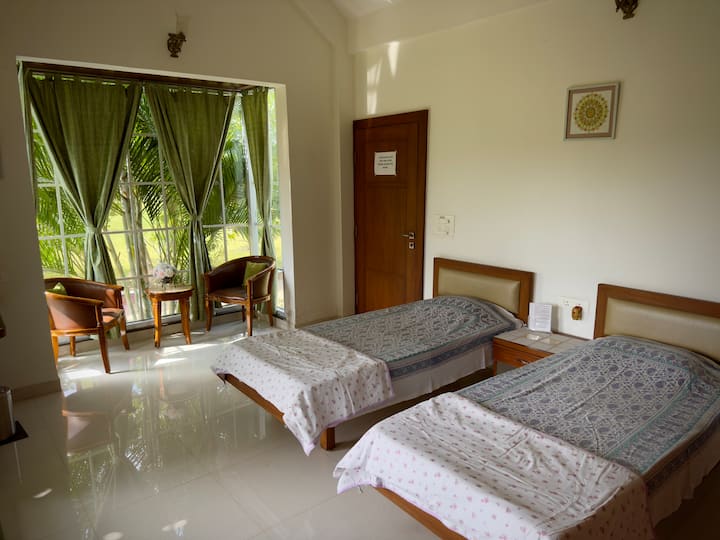 Zen-stays (Cottage 2) - Bhopal