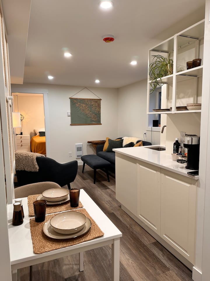 Shamrock Guest Suite - Nanaimo