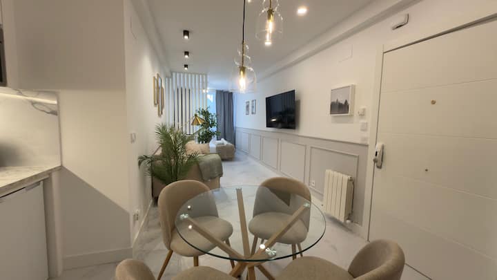 Viana Apartaments - Bilbao