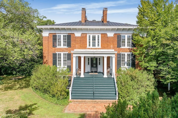 Welcome To The Scout House - Charlottesville, VA