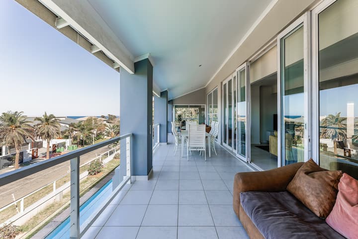 Sea View Umhlanga - Large Beach View Villa - Umhlanga