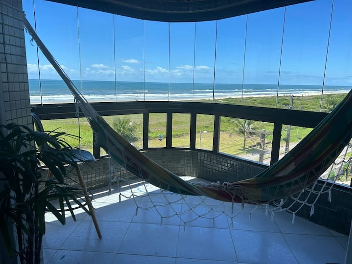 Linda Cobertura De Frente Para O Mar - Brasil