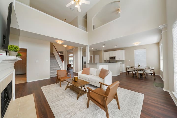 Comfy Copperfield Cottage - Houston, TX