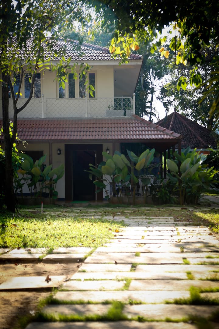 Private Farm Stay Near Chennai | Pool & Stay - Chennai