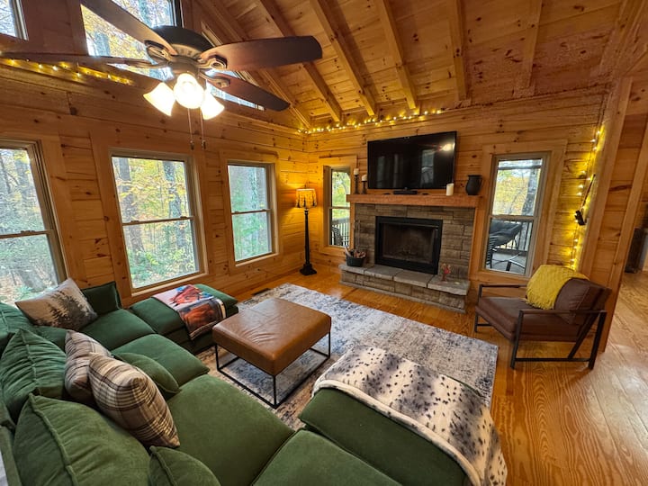 Peaceful Mountain Hideaway Rumbling Bald Lake Lure - Lake Lure, NC