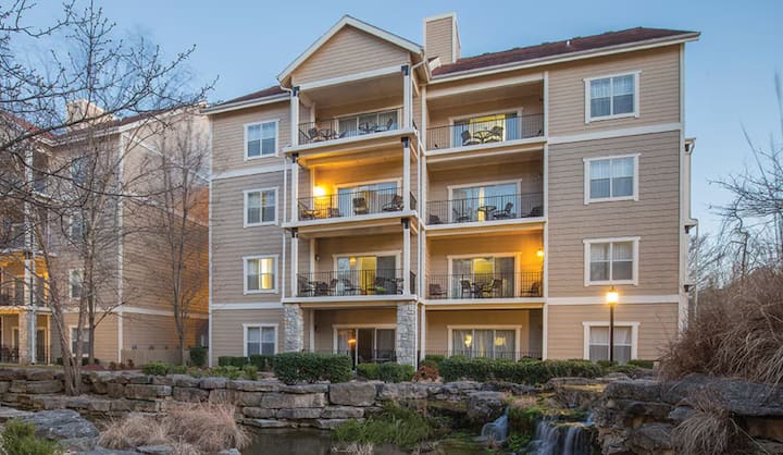 3bd At The Branson Meadows - Jackson, MO