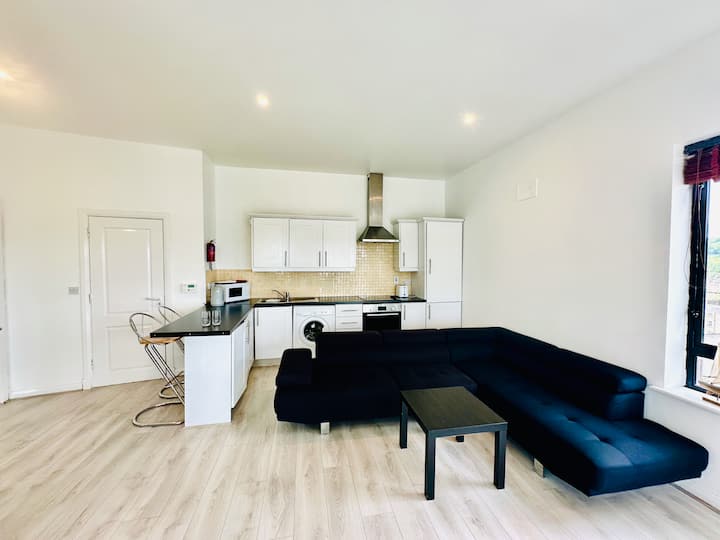 Skyline Vista Apartment - Waterford