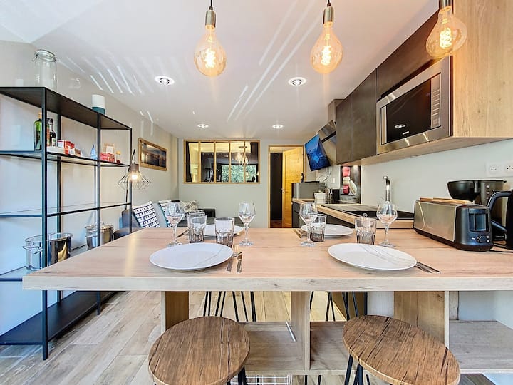 Gaillands Valley Chamonix - Passy