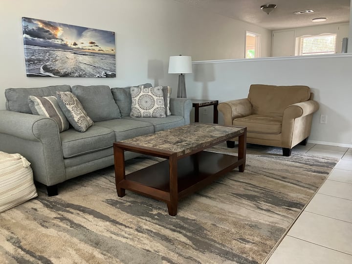 2 Bed 1 Bath Home In The Baypoint Area Of Nokomis - 威尼斯