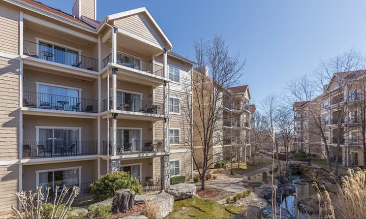 4bd At The Branson Meadows - Jackson, MO