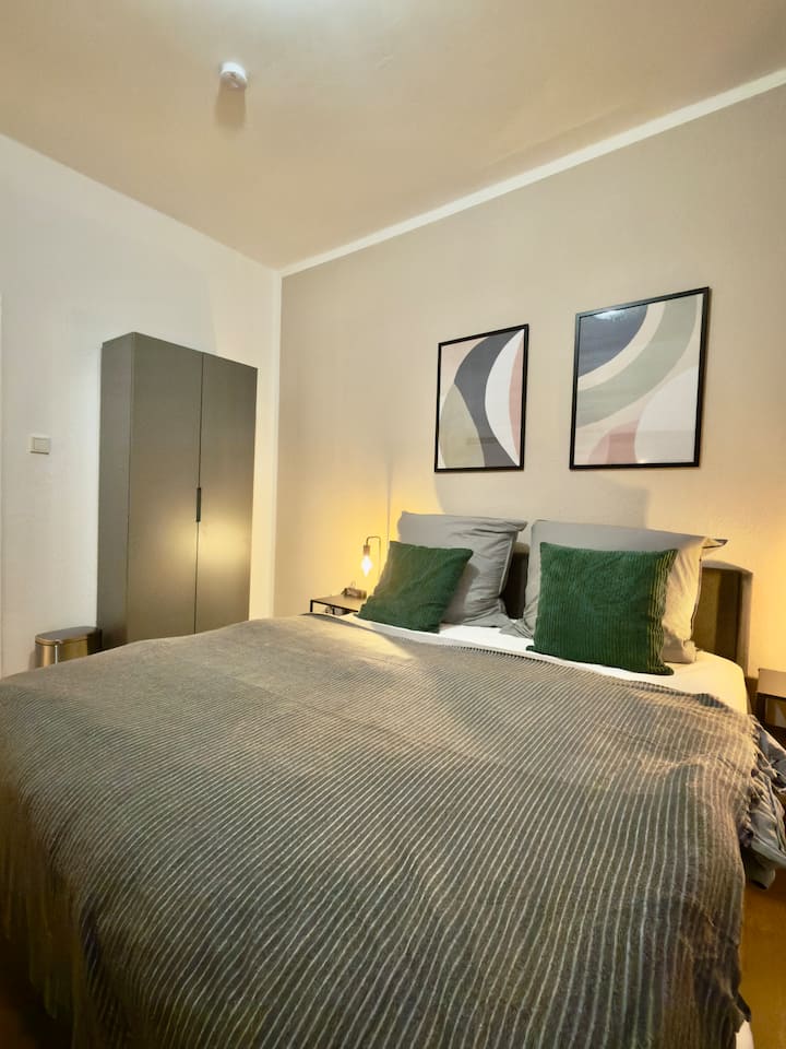 Stylish City Apartment Mit Beamer & Balkon Zentral - Hagen