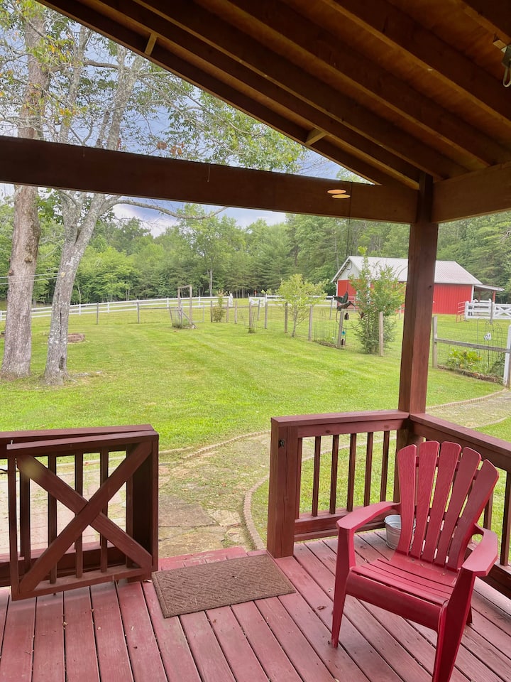 Horse-friendly Crossville Home! Golf, Hike & More! - Crossville, TN