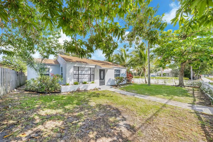 Delray Beach Home-3 Blocks To Atlantic Ave! - Delray Beach, FL