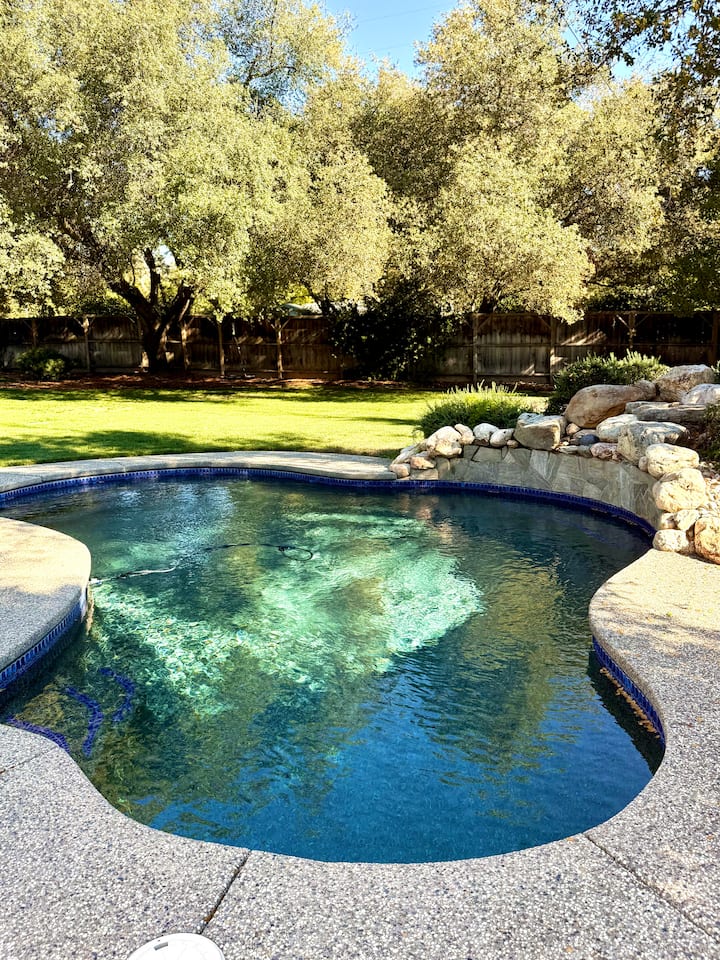 Granite Bay Oasis | 4br Retreat W/pool & Huge Yard - Roseville, CA