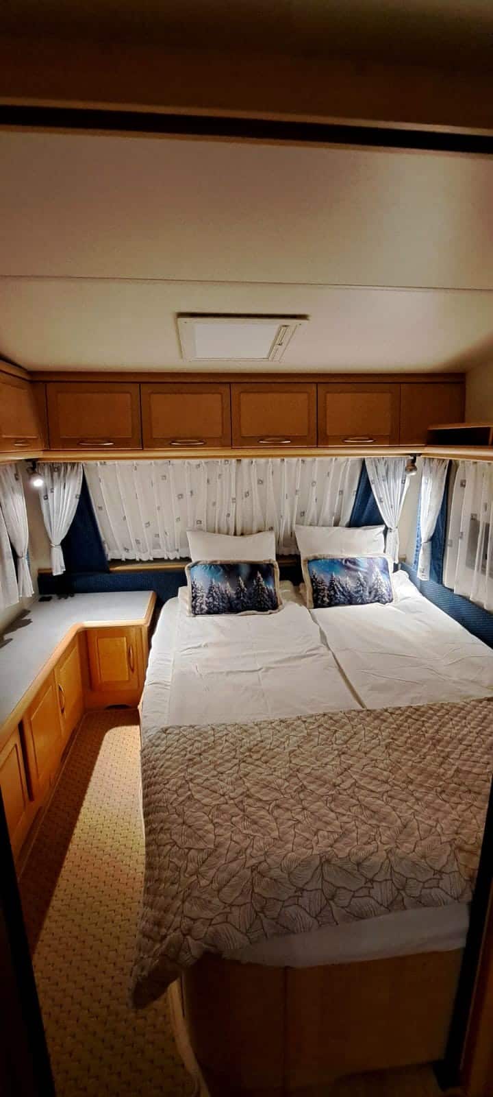 Proboost Arctic Center Cosy Caravan - Rovaniemi