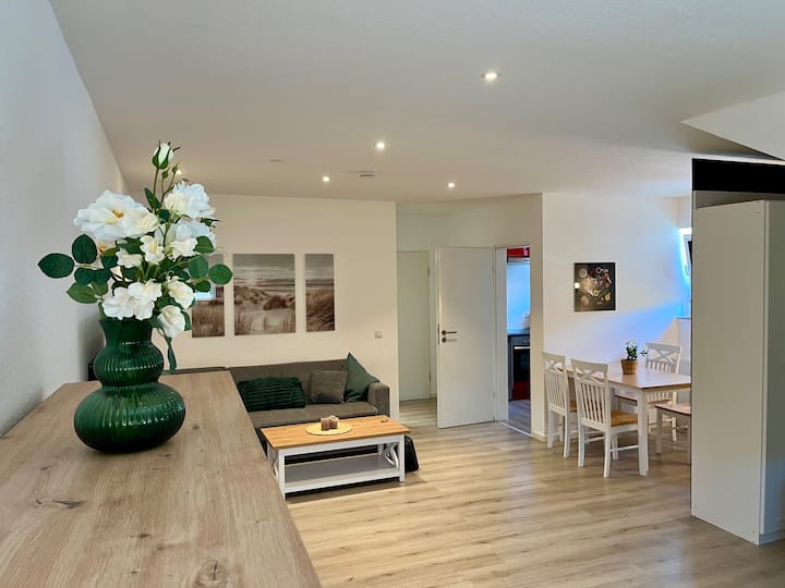 Unterkunft Rheinberg In Rheinnähe - Bonn