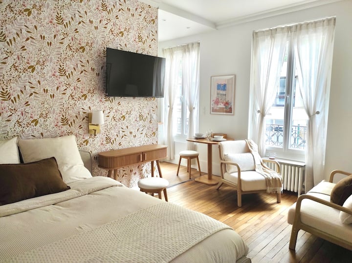 Suite Florale à Paris * Métro, Tram Et Parc - Gentilly