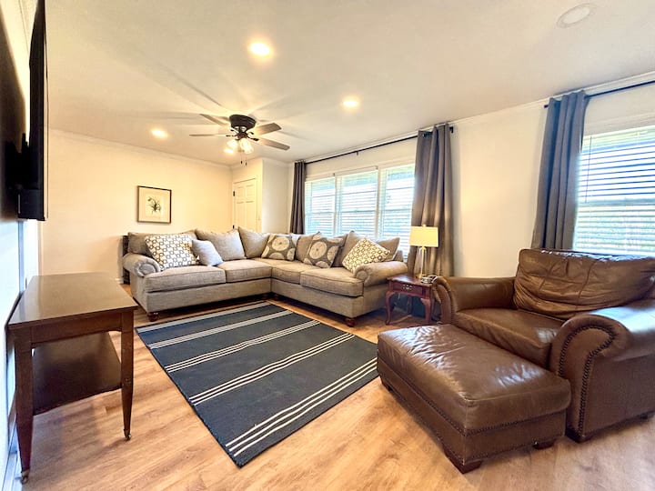 Updated Getaway With Room To Relax - Valdosta, GA
