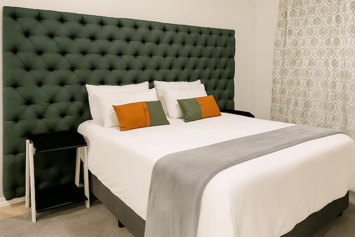 Tranquil Haven Near Or Tambo International Airport - Kempton Park