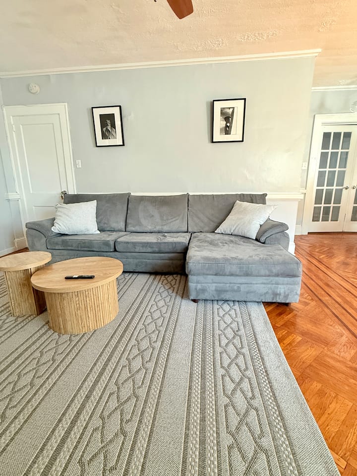 Family-friendly 3 Bedroom Apartment Great Location - 뉴어크