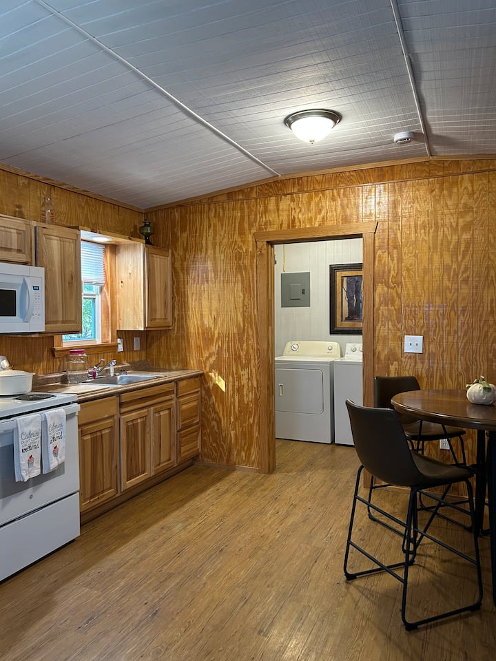 Country Suite #2 - Palo Pinto Mountains State Park, Texas