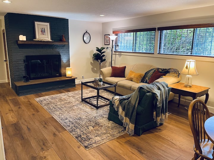 Spacious Private 1br Apt, Good For Extended Stays - Happy Valley, OR