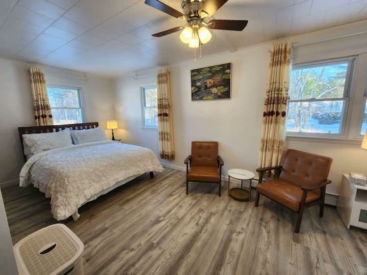 Affordable Family Getaway In The Heart Of Town! - Derby