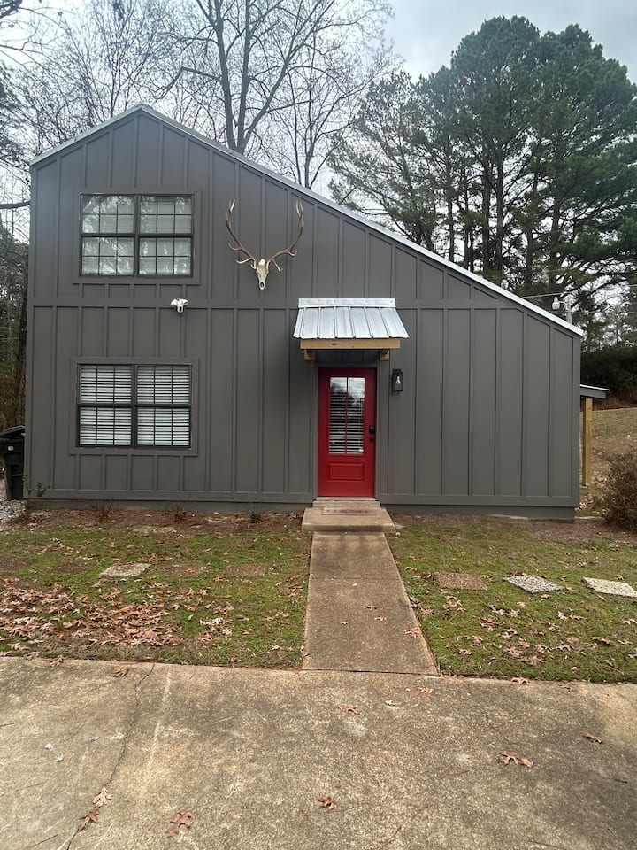 Charming Cottage Just Off Famous, North Lamar - Oxford