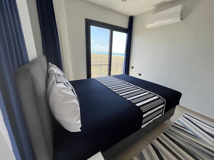 Taşucunda Denize 30m Müstakil 3+1 Tripleks Villa - Mersin