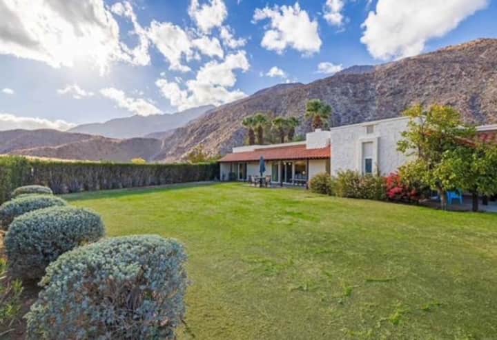 Desert Condo With 70s Flair - Borrego Springs, CA