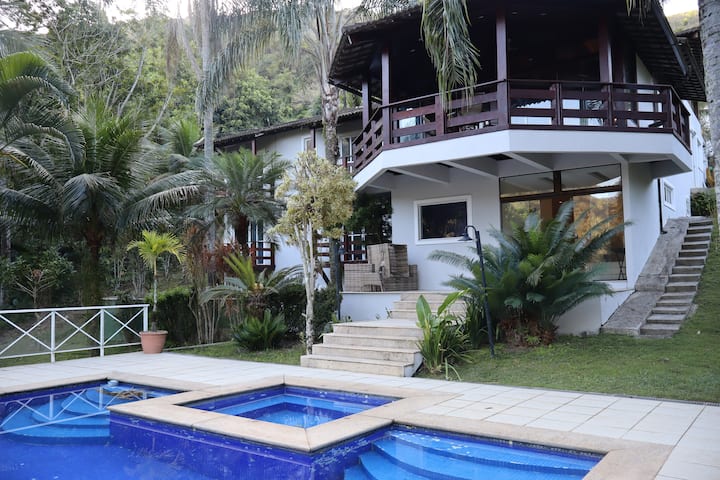 Nossa Casa Angra - アングラ・ドス・レイス