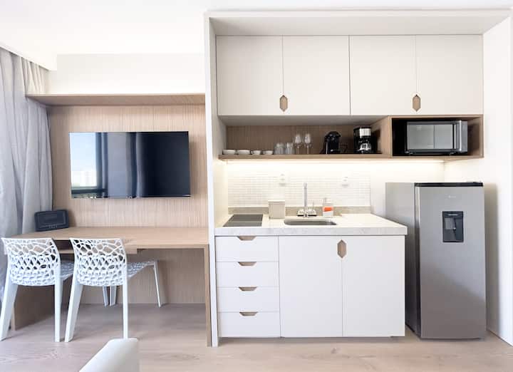 Studio Moema Premium – 5 Min Metro | Piscina E Gym - São Paulo