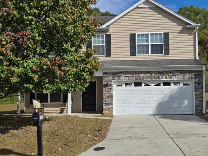 Travelers, It's Home Away From Home! - Winston-Salem, NC