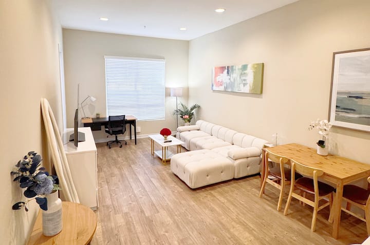 1b Irvine｜king Bed Luxury Pool｜可做饭｜适合长租 - Tustin, CA