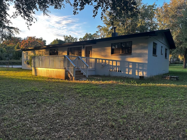 Perfect Location Near Fl Horse Park Downtown & Wec - Ocala, FL