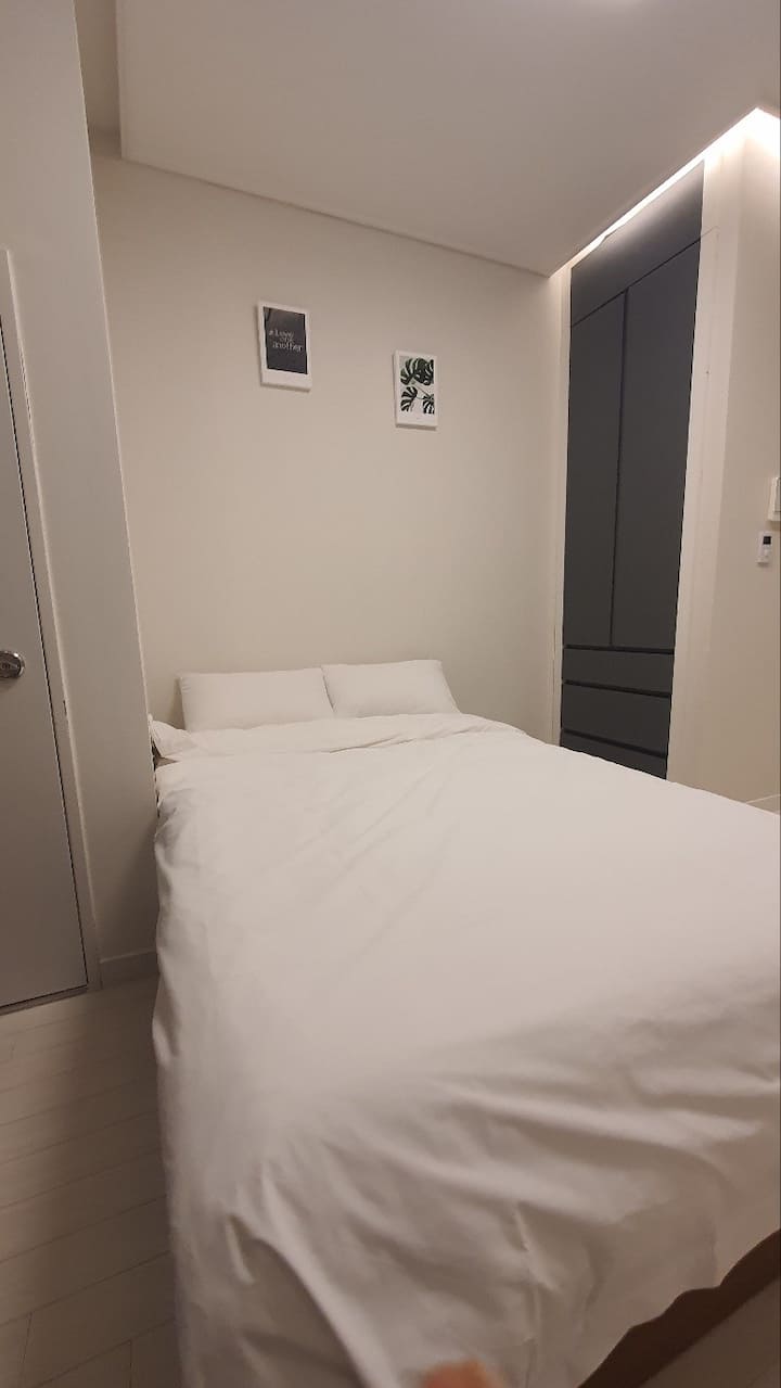 #서면역#지하철 근처#Ott시청가능#장기숙박#풀옵션#1013 - Busan