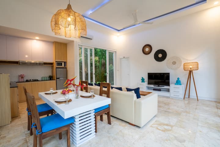 New Modern 2 Bedrooms Villa Central Canggu - Canggu