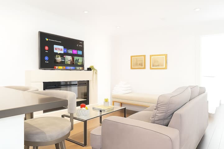 Cozy 2br Suite | Walk To Square One & Go Station - Mississauga