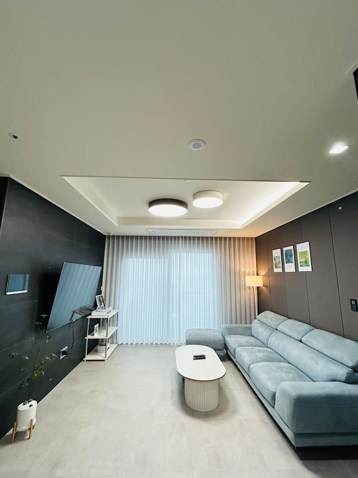 Od1)18-2 탁 트인 3bay 모든 방 Full 오션뷰•테라스•깨끗한 감성•스위첸마티에 - Busan