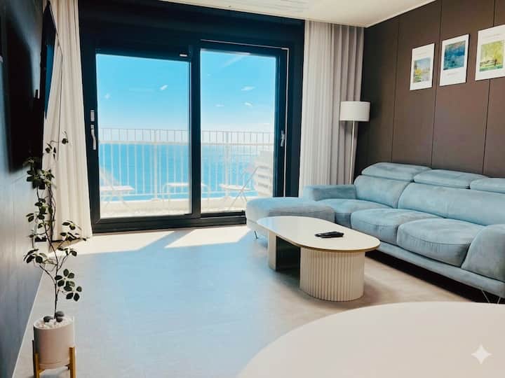 Od1)18-2 탁 트인 3bay 모든 방 오션뷰•테라스•깨끗한 감성•스위첸마티에 - Busan