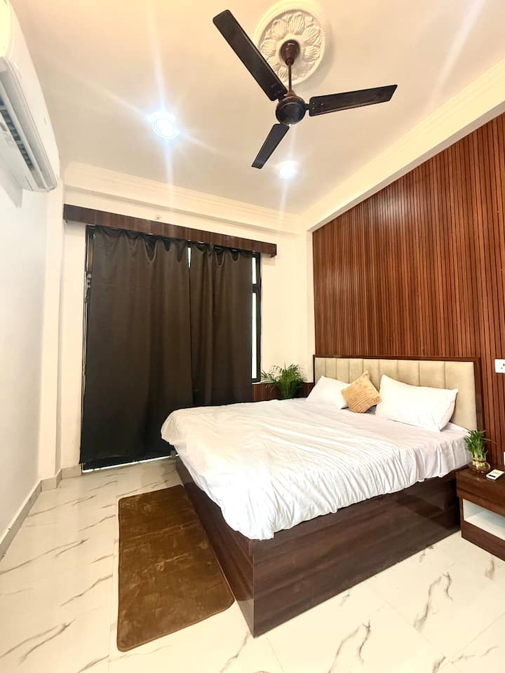 Shivesh Homestay - Mughalsarai