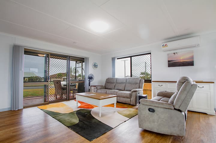 Your Coastal Escape For The Whole Family - Hervey Bay