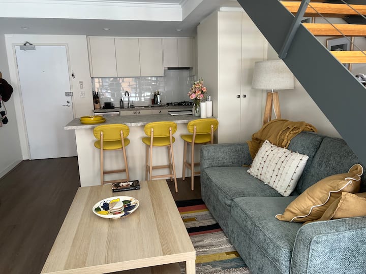 Stylish New York Loft Style Apartment - Sydney