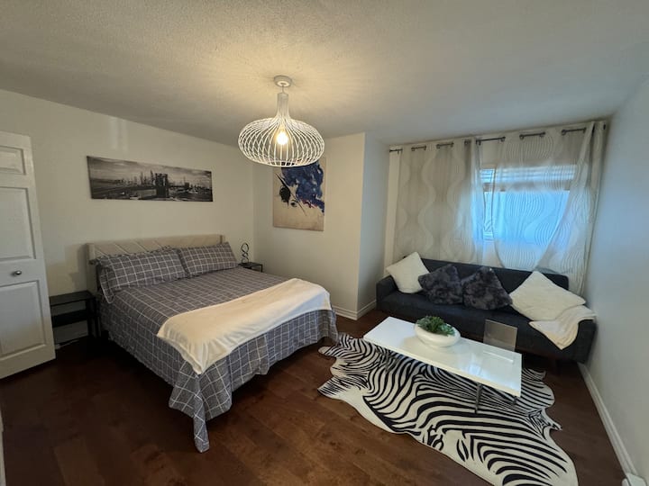 Cute Studio Apartment Near Queens University - Kingston, Canadá
