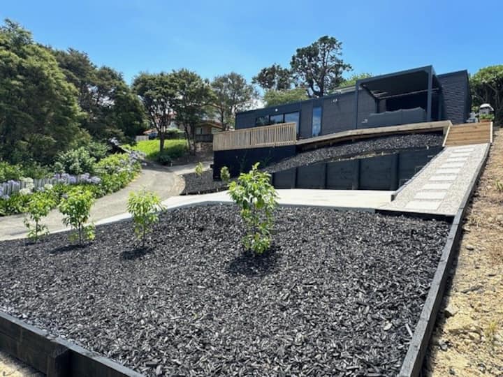 Relax By The Beach - Beachlands