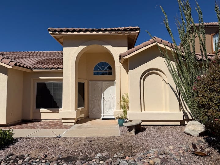 Stay At Grandma's: Courtyard +Pool +Tennis +Spa - Catalina, AZ