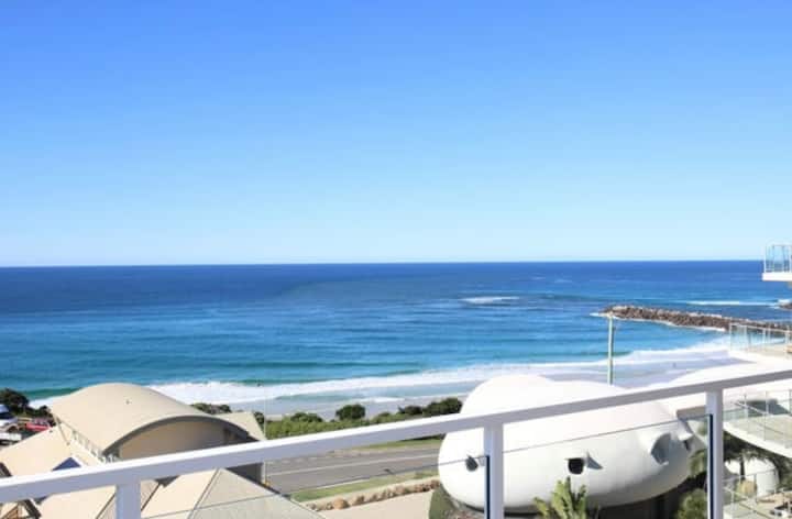 Spacious Sub Penthouse With Ocean Views All Rooms - Coolangatta