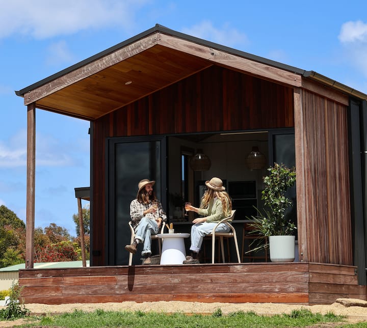 Gorgeous Lux Villa Along The River - Port Fairy