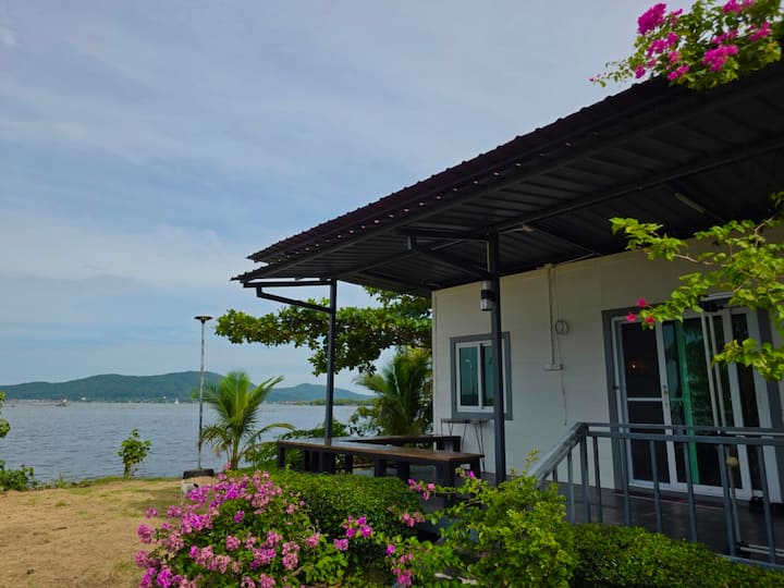 Seesea Room - Thailand